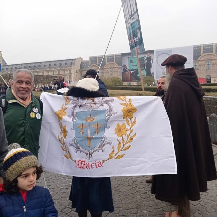 6.-drapeau-marie – O-J-L